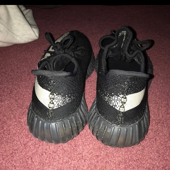 Yeezy | Shoes | Yeezy 35 Oreo | Poshmark